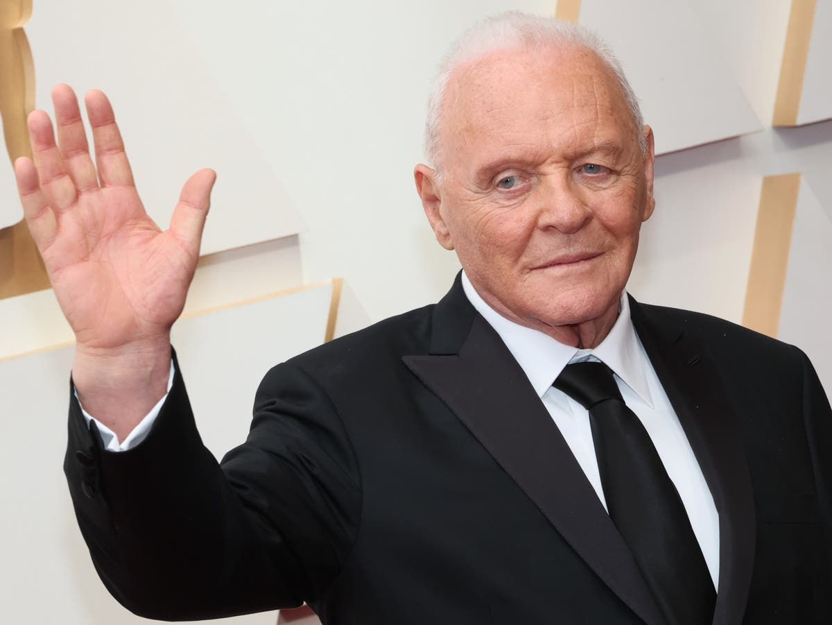 Sir Anthony Hopkins marks 47 years of sobriety with…