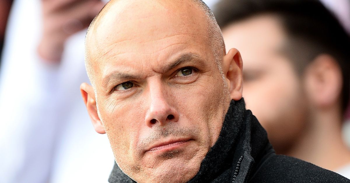 Ex-ref Howard Webb visiting Premier League clubs after…