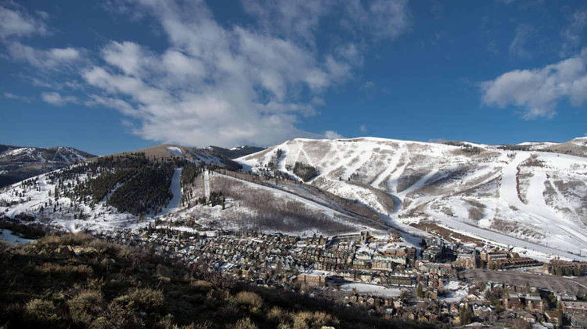 Utah ski resort employee dies after being ejected by…