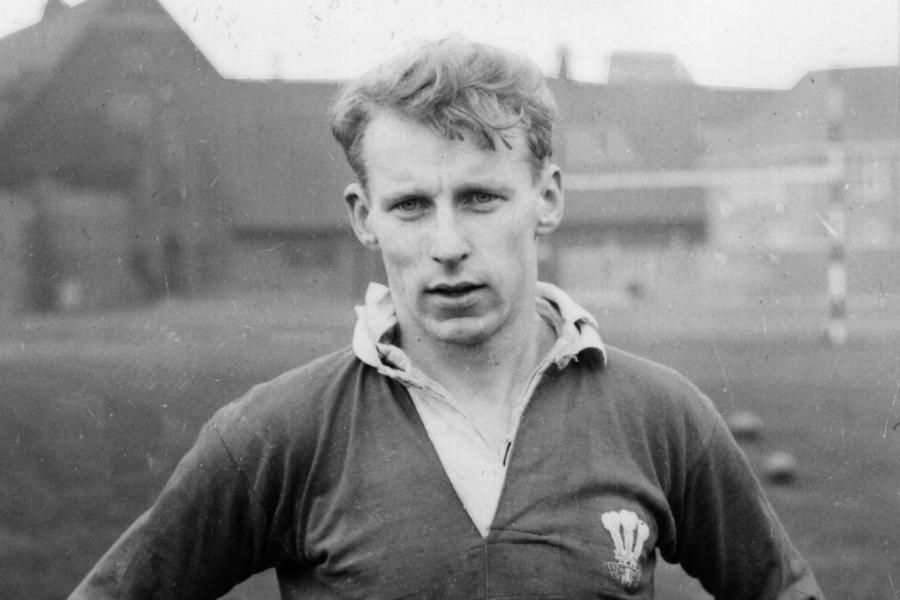 'A true trailblazer': Tributes as Ken Scotland dies…