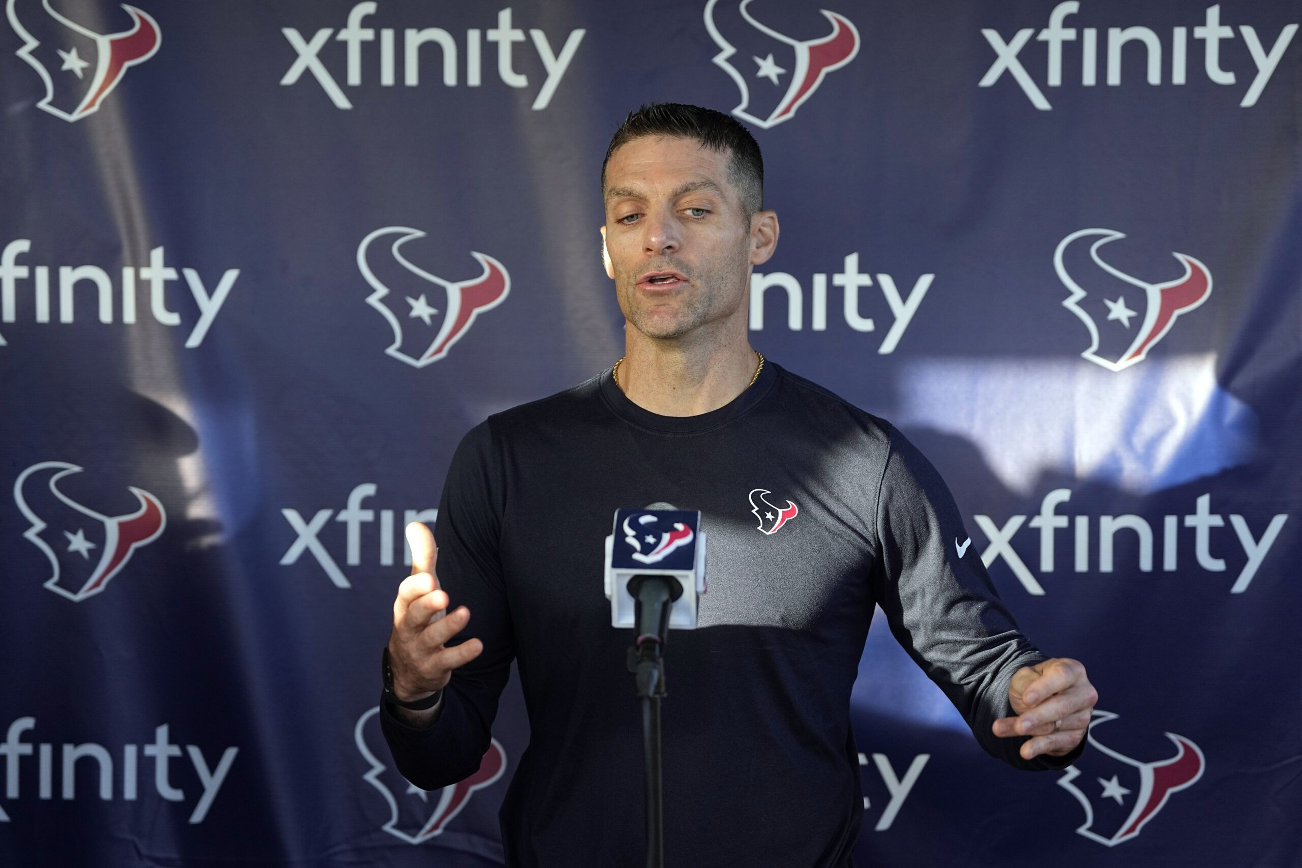 Texans GM Nick Caserio needs to start feeling the…