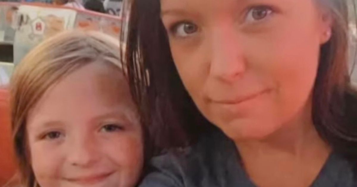 Dad shot partner and their daughters dead as they…