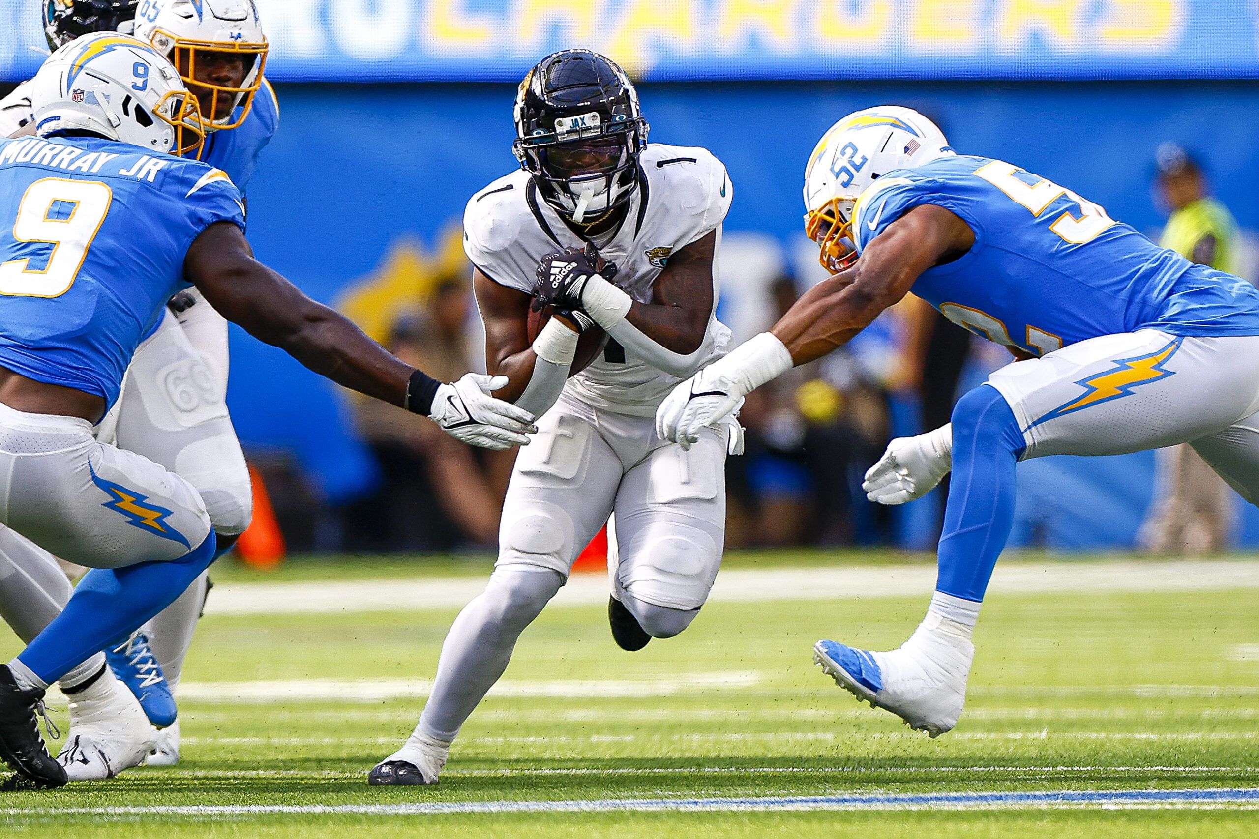 Chargers HC Brandon Staley heaps praise on Jaguars RB…