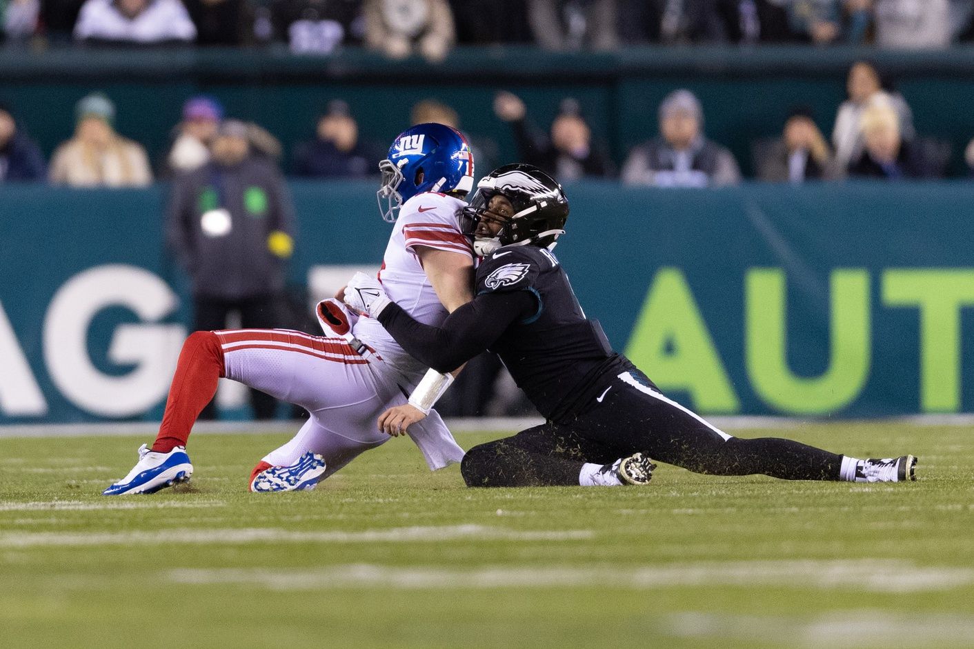 Eagles’ LB Haason Reddick named NFC Defensive Player… Eagles’ LB Haason Reddick named NFC Defensive Player…