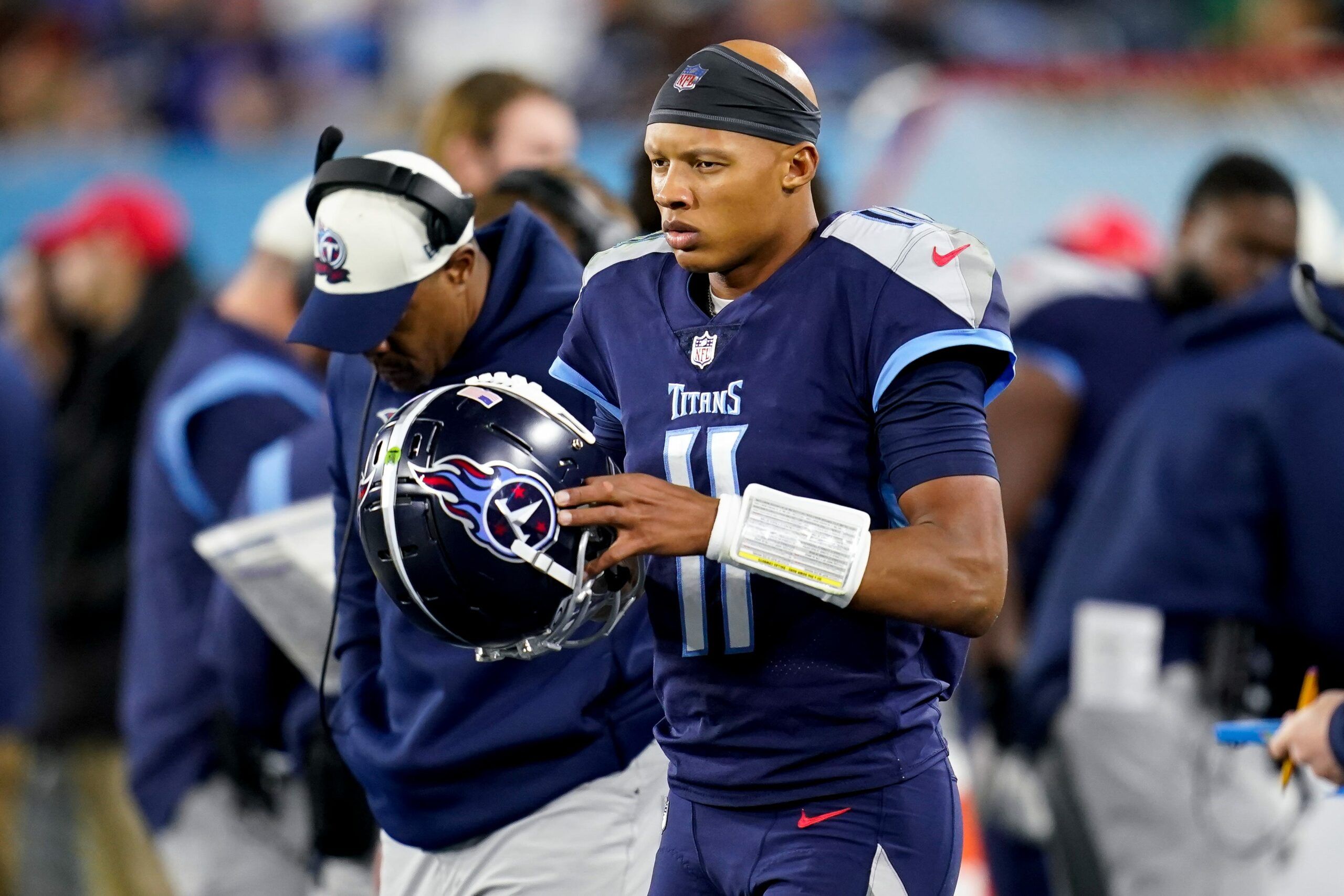 Josh Dobbs ‘very optimistic’ about returning to Titans…