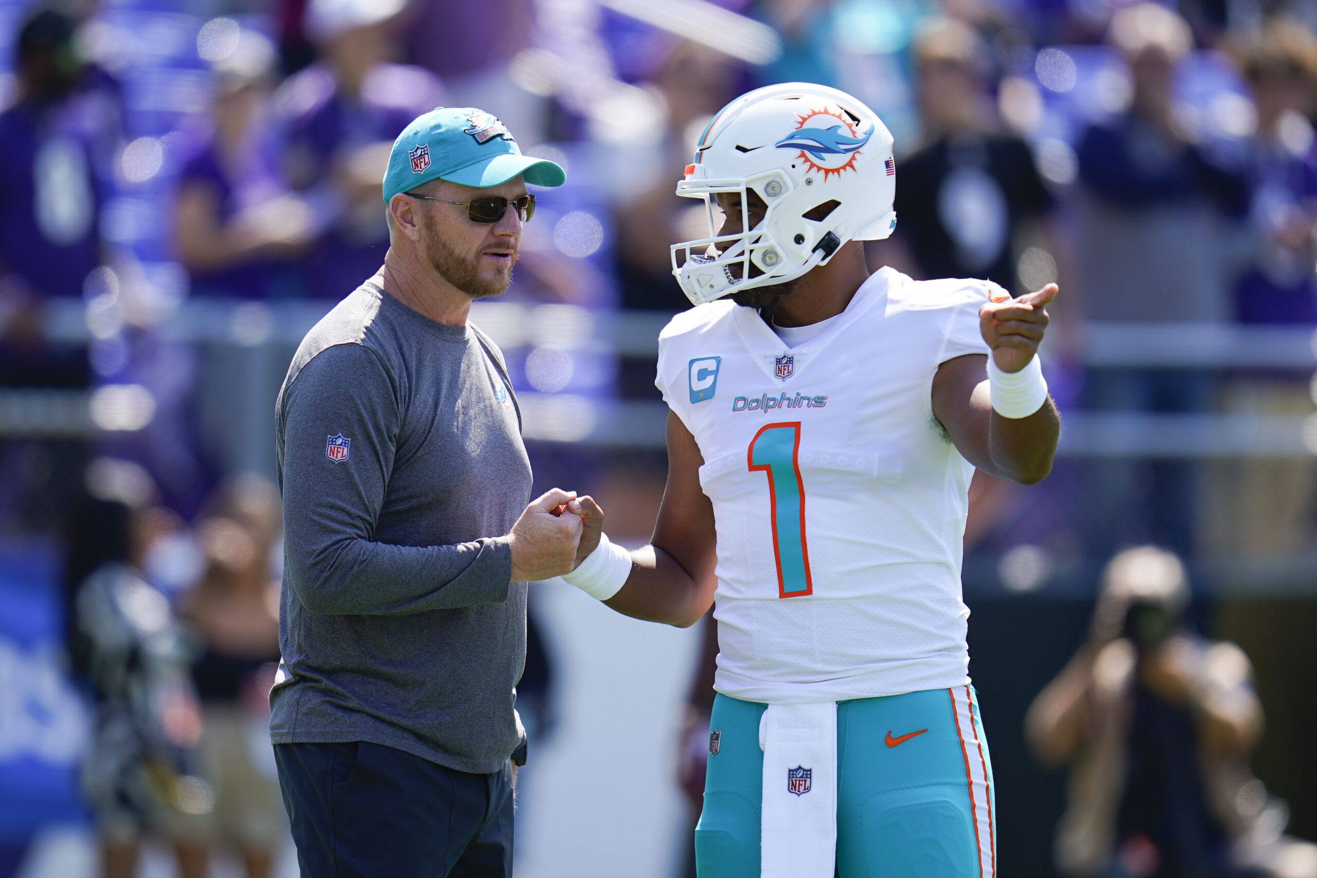 Dolphins QB coach Darrell Bevell to interview for…