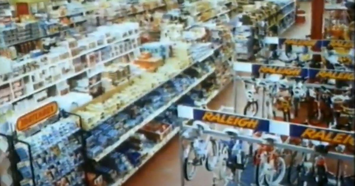 Remembering the loved Edinburgh toy shop The Jolly…