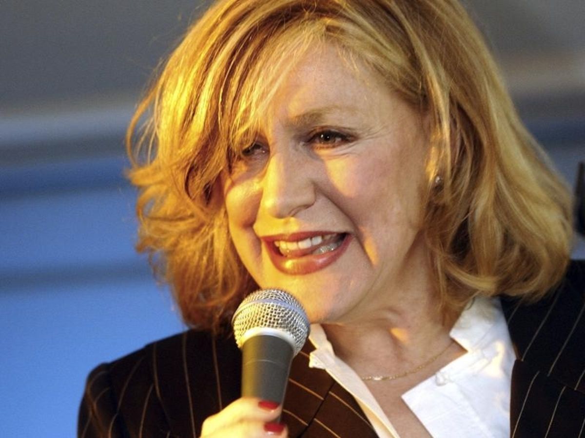 Australian singer Renee Geyer dies at 69