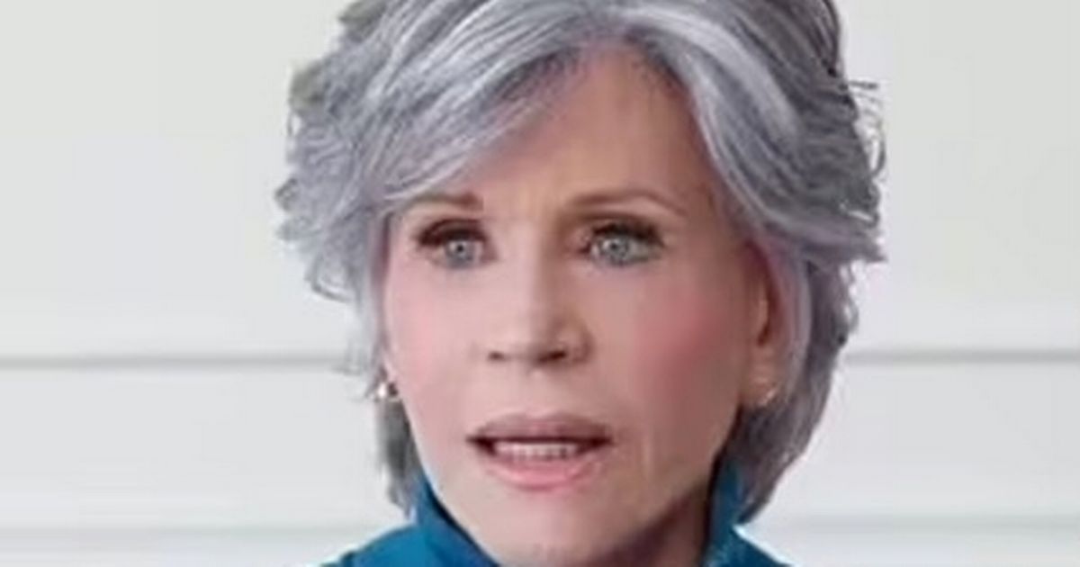 Jane Fonda looks younger than ever at 85 as she works…