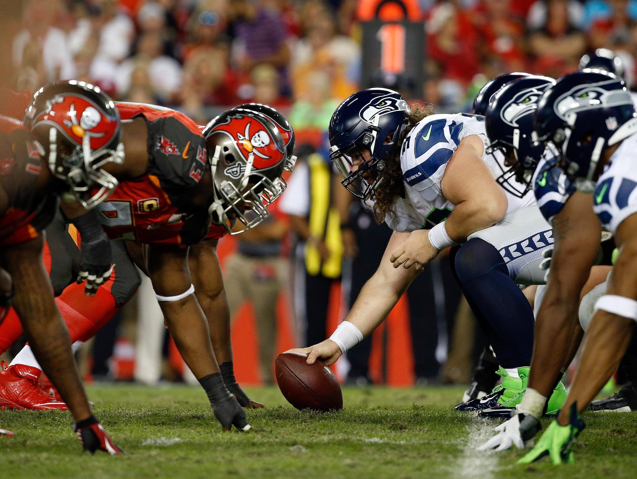 Seahawks sign 10 practice squad players to…