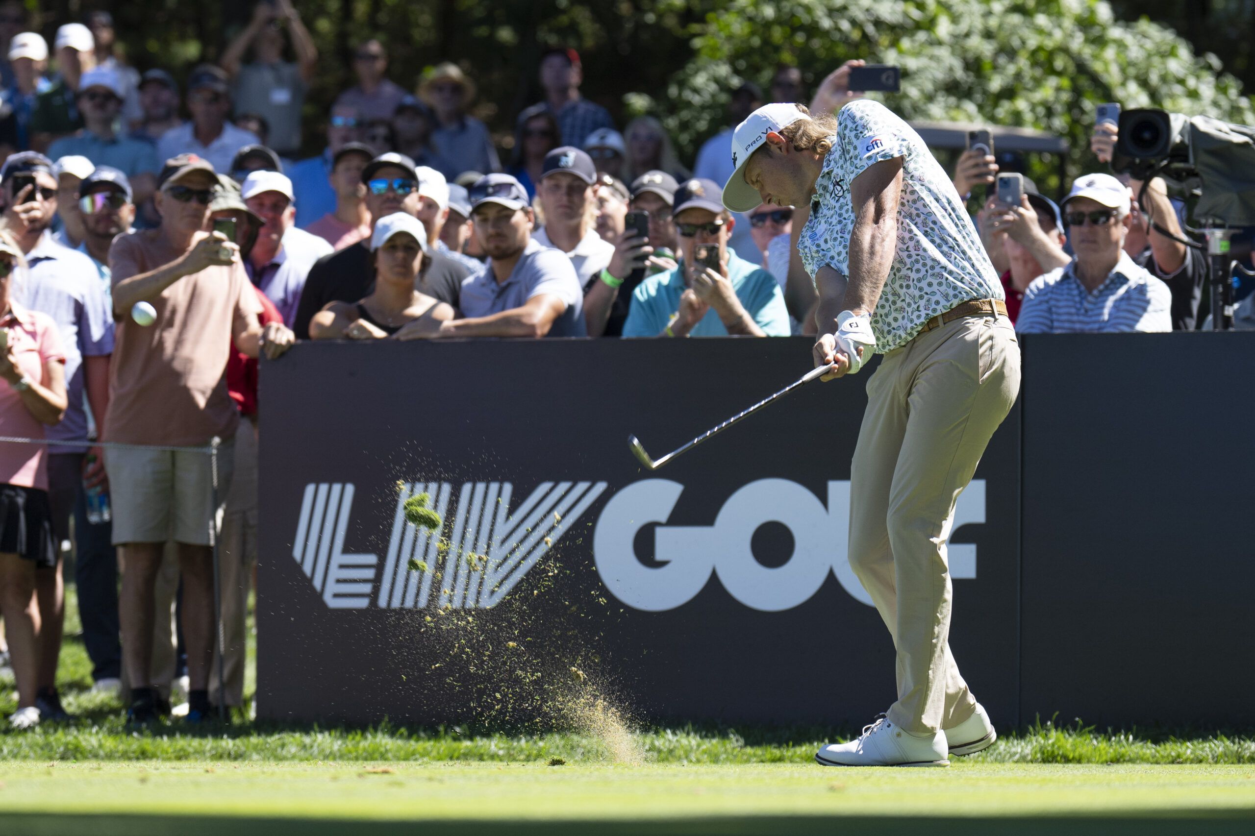 Lynch: With LIV Golf’s new TV deal, the desperation is…