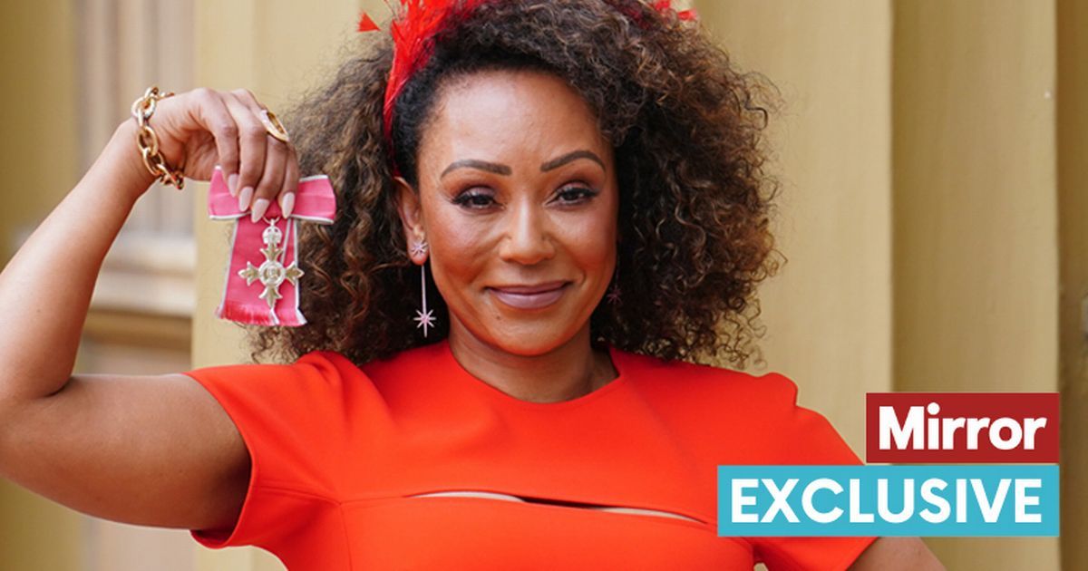 Mel B says she gave Prince William an eyeful of…