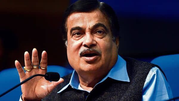 Nitin Gadkari shares stunning views of Delhi-Mumbai… Nitin Gadkari shares stunning views of Delhi-Mumbai…
