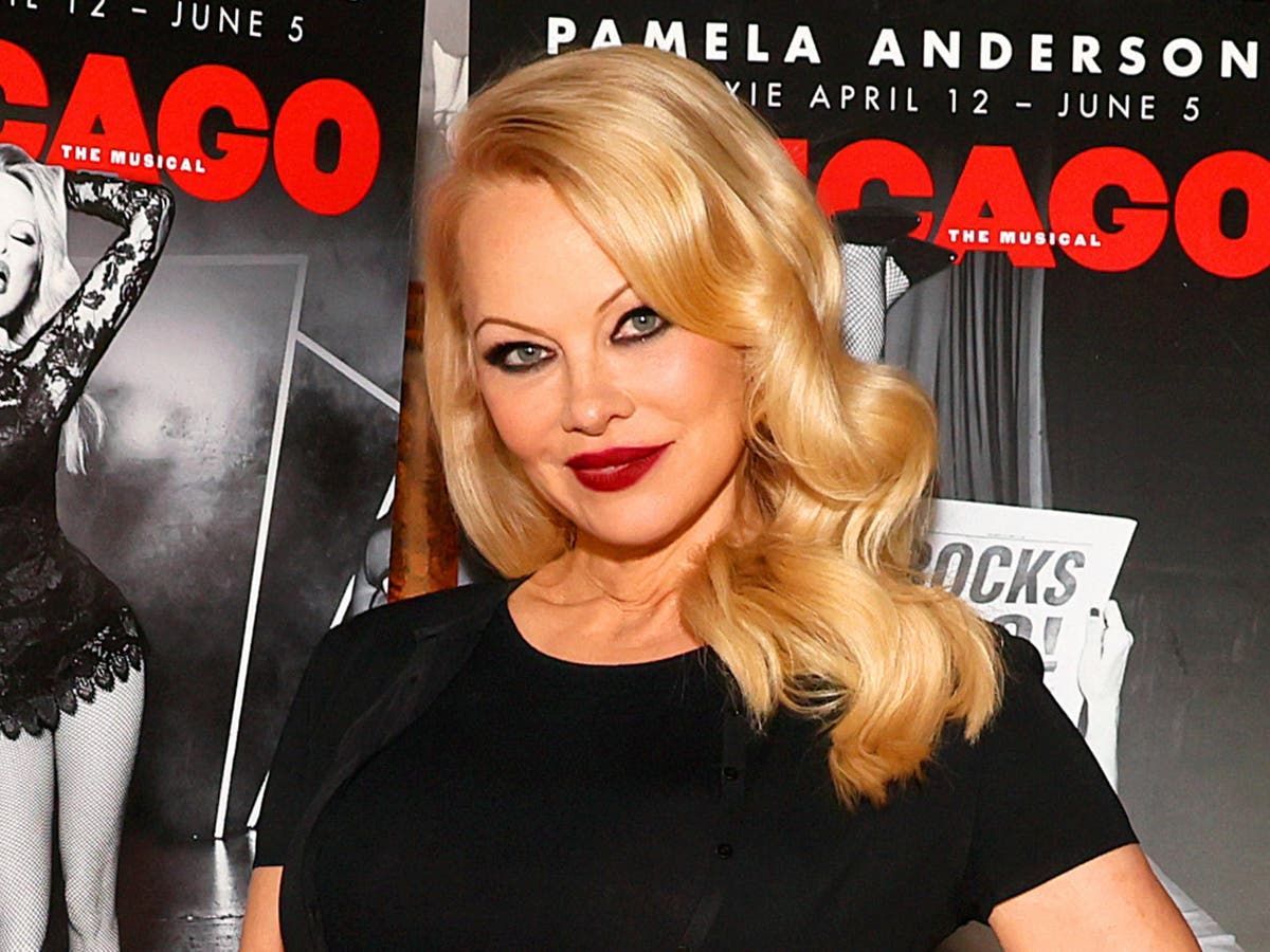 5 of the biggest revelations from Pamela Anderson’s…
