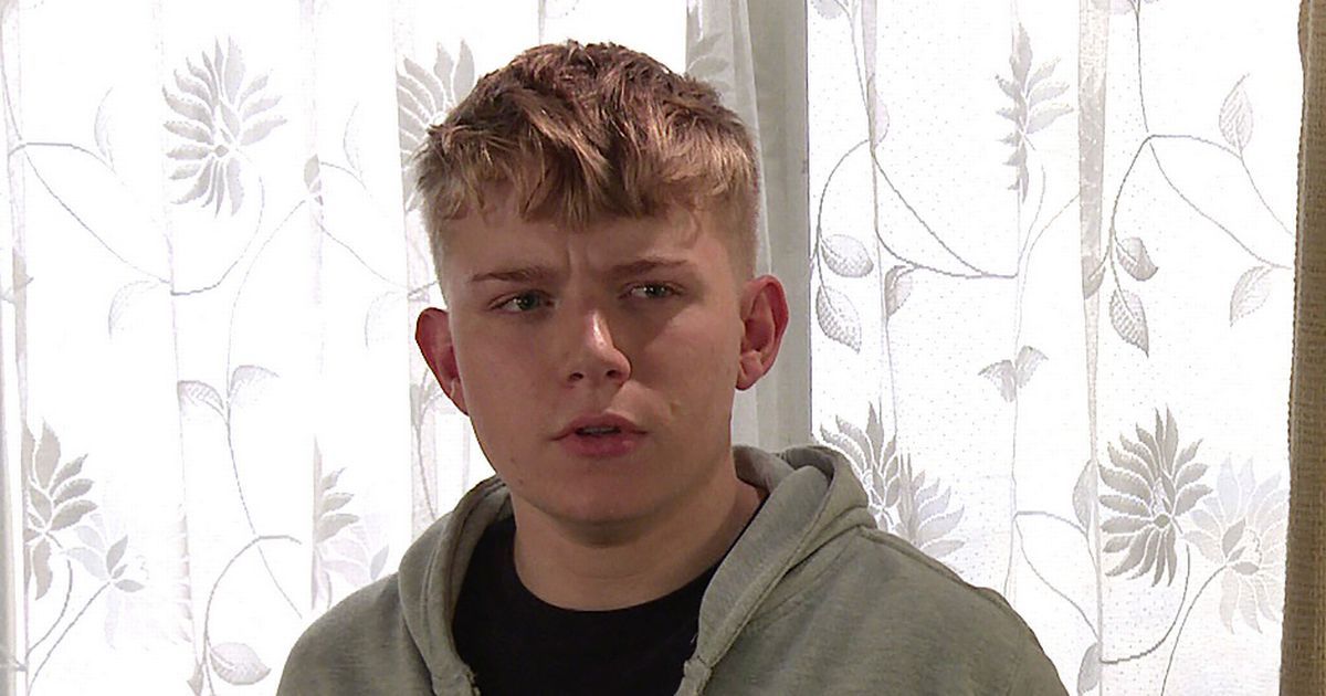 Coronation Street tease exit for Max as he pleads…