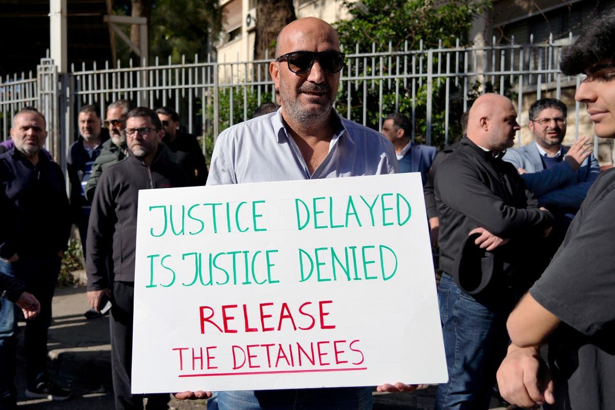 Lebanon's prosecutor defies judge investigating Beirut…