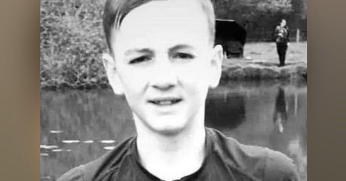 Friends and family pay tribute to boy, 16, killed in…