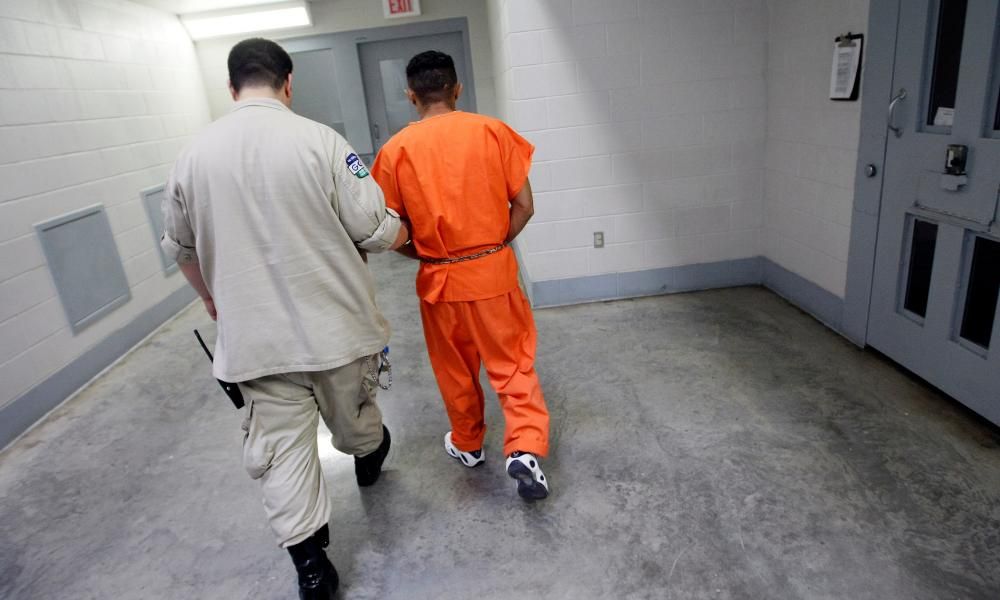 Texas death row inmates sue state over ‘brutal’…