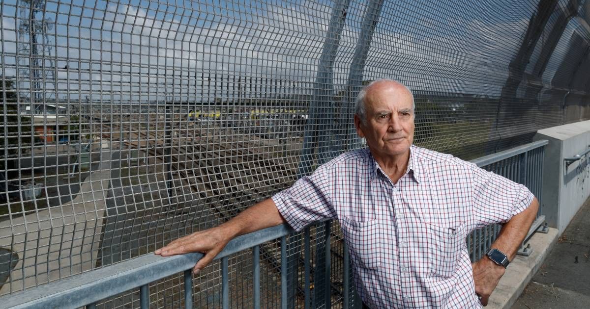 Loco land fight: Petition calls for former rail depot…