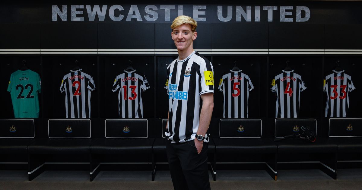 Chelsea and Tottenham to learn fate of Anthony Gordon…