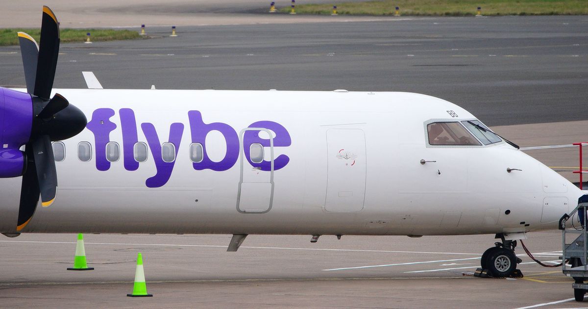 'Late delivery of 17 aircraft' behind Flybe collapse