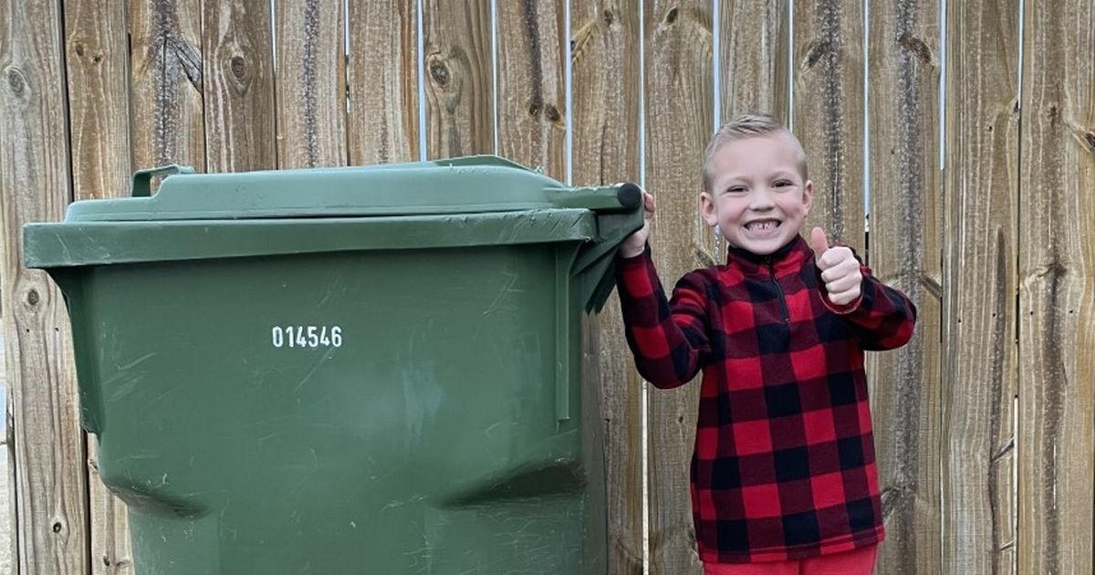 Meet the world's smallest bin man - boy, 7, sets up…