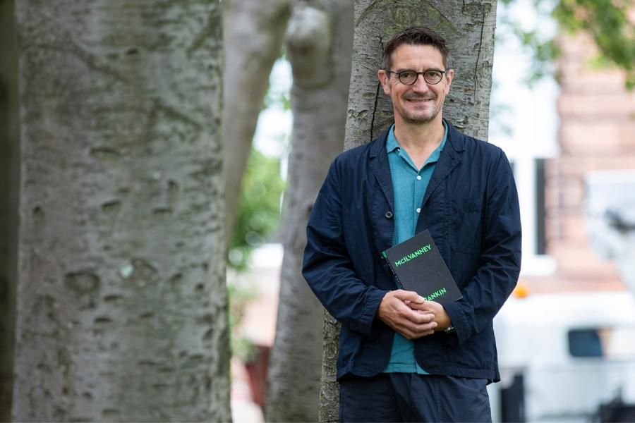 Edinburgh Book Festival director to step down…