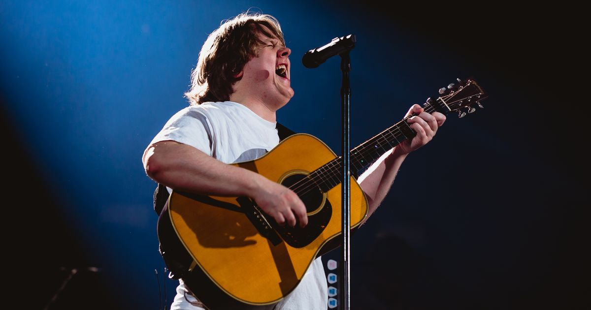 Lewis Capaldi Review: Someone You Loved singer in…