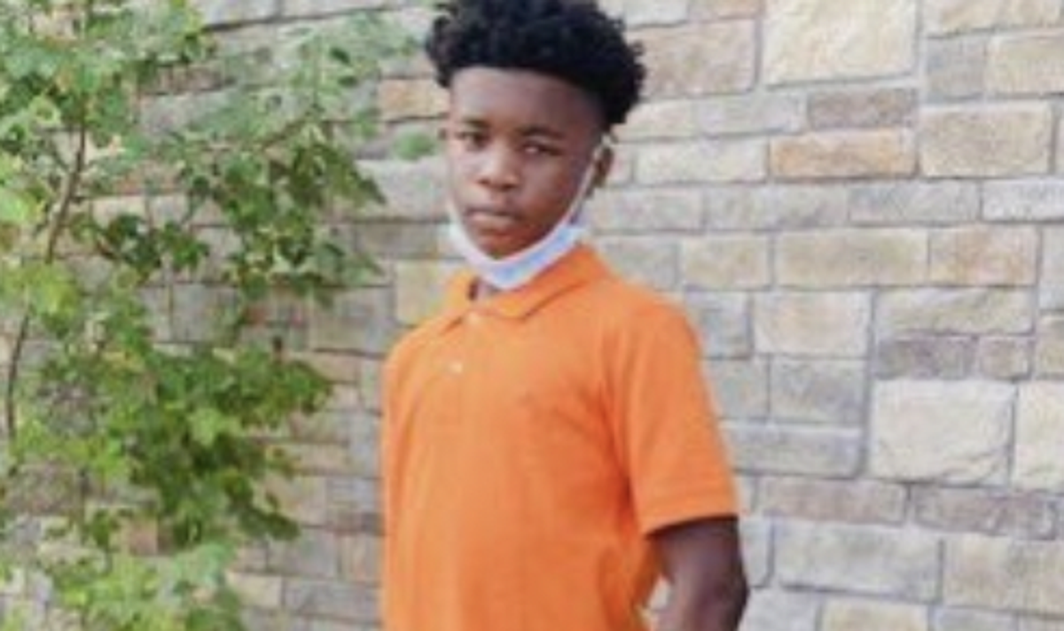 Mother of slain Black teen Karon Blake demands justice…