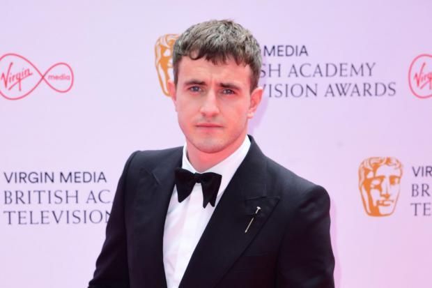 Hundreds complain after BBC labels Irish actor Paul…