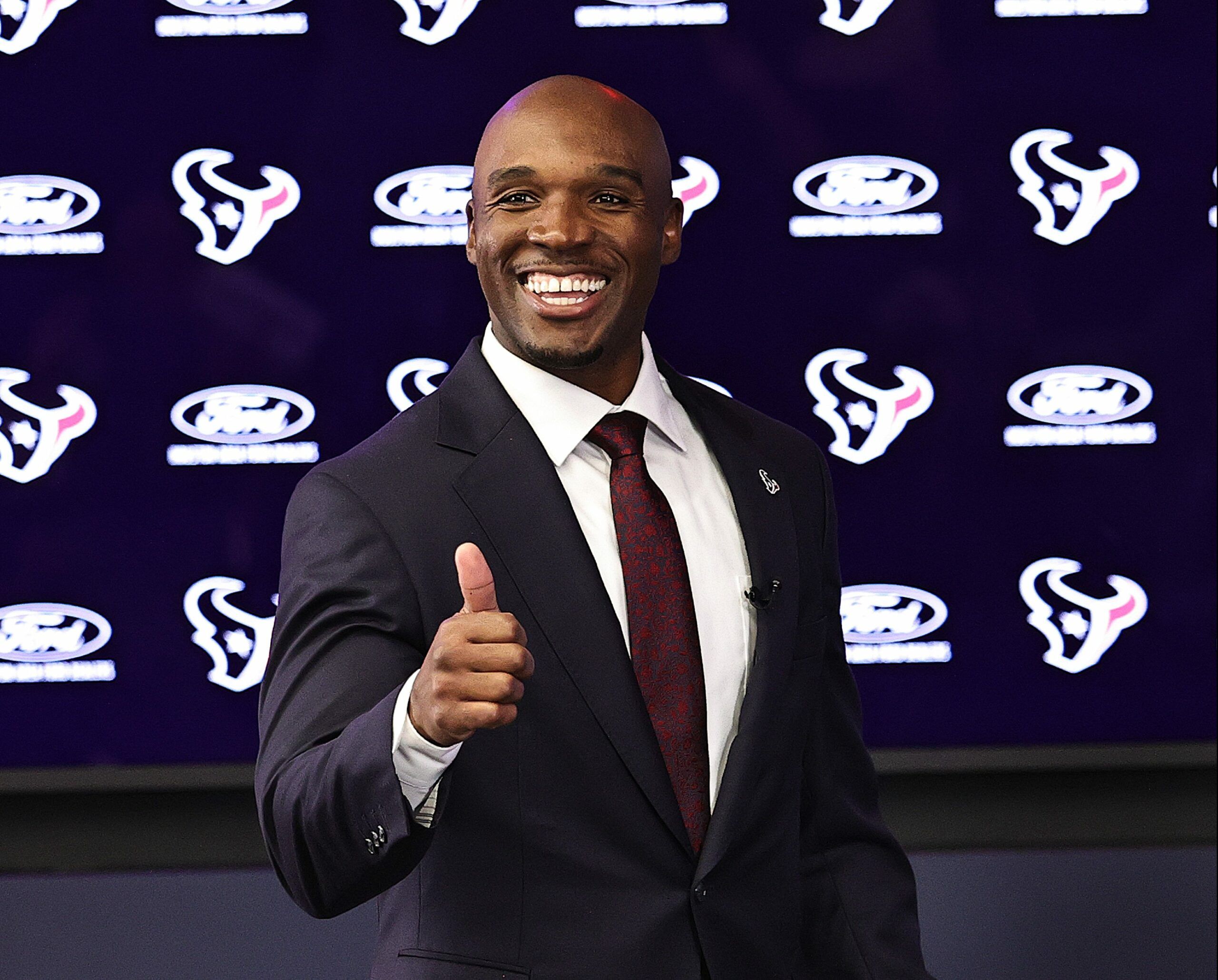 Texans coach DeMeco Ryans ‘still working through’ who…