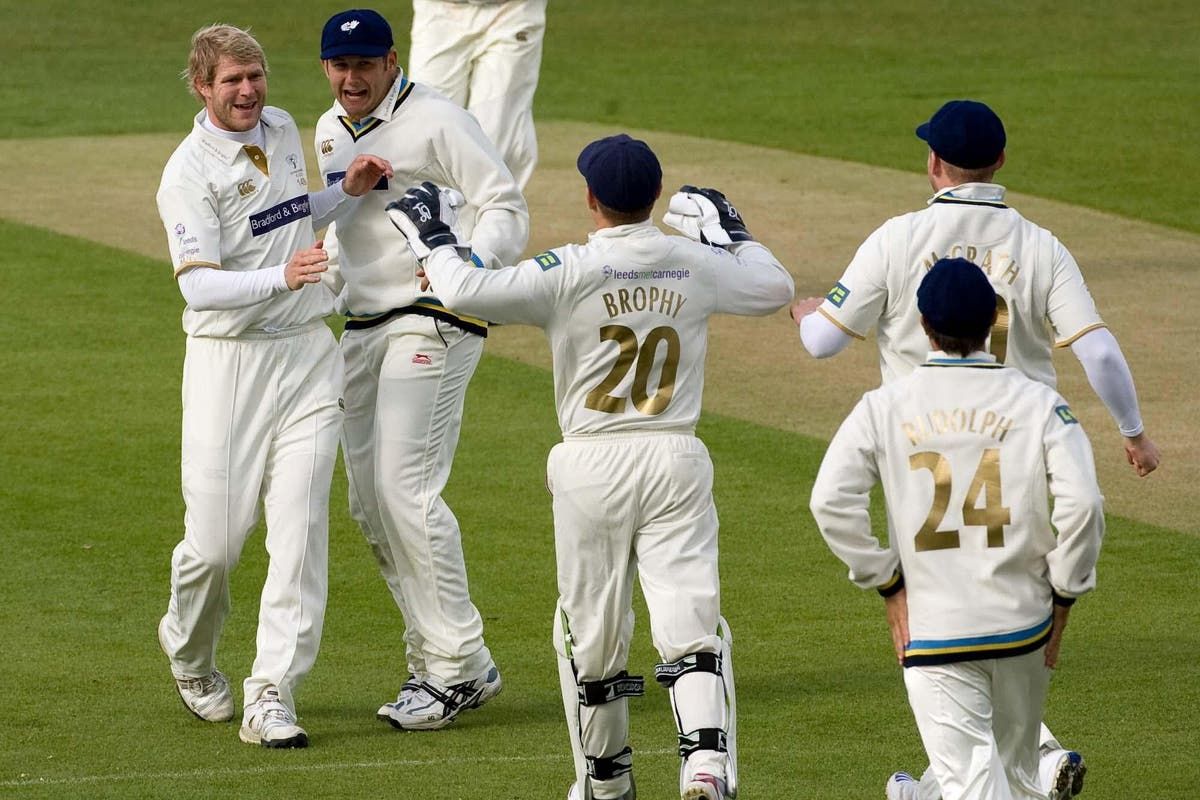 Tim Bresnan and Matthew Hoggard withdraw as ECB racism…
