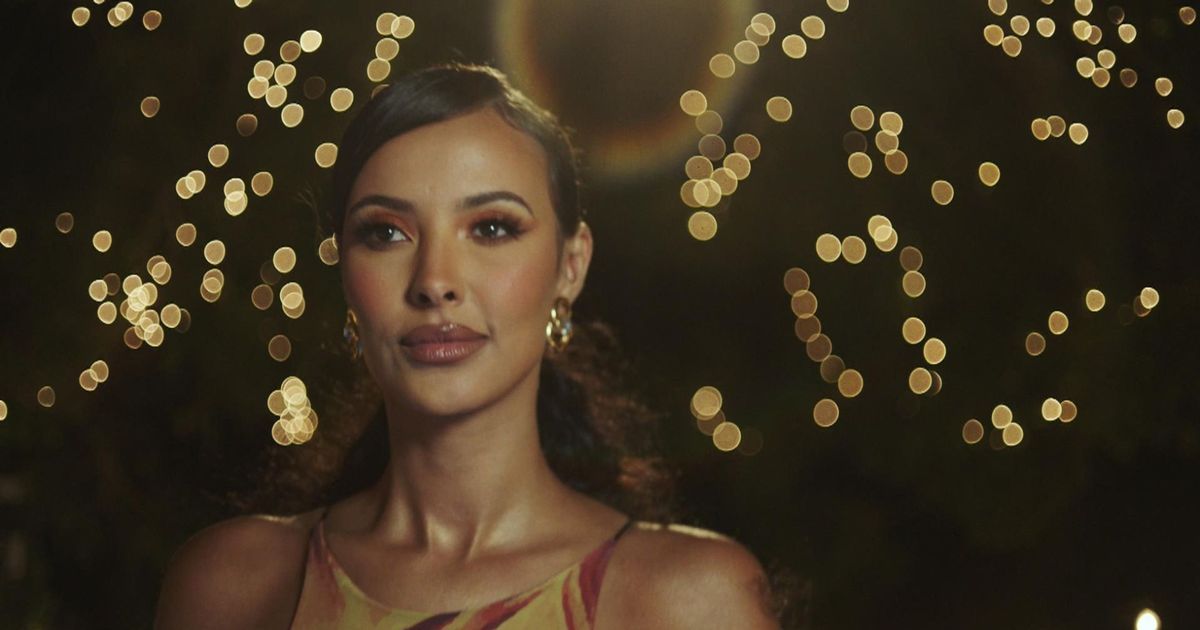 Maya Jama joins girls for a debrief in Love Island…