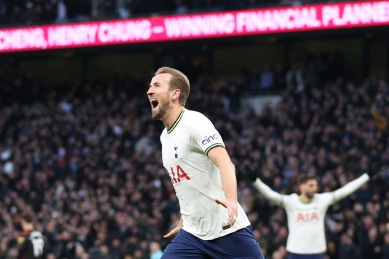Harry Kane becomes Tottenham's all-time top scorer