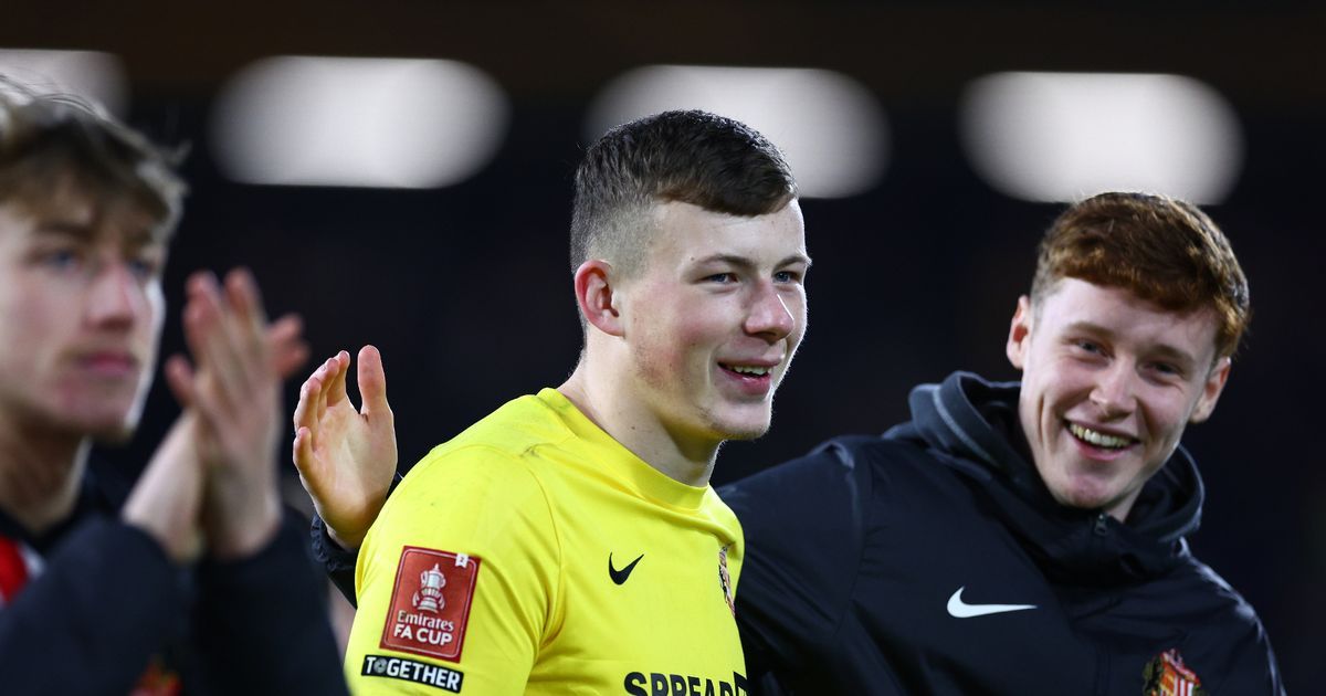 Premier League clubs tracking Sunderland goalkeeper…