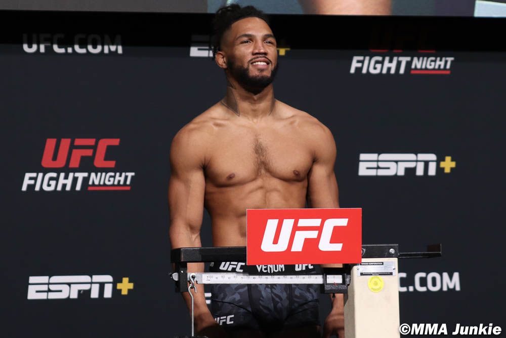 Kevin Lee agrees to new deal with UFC, expected to…