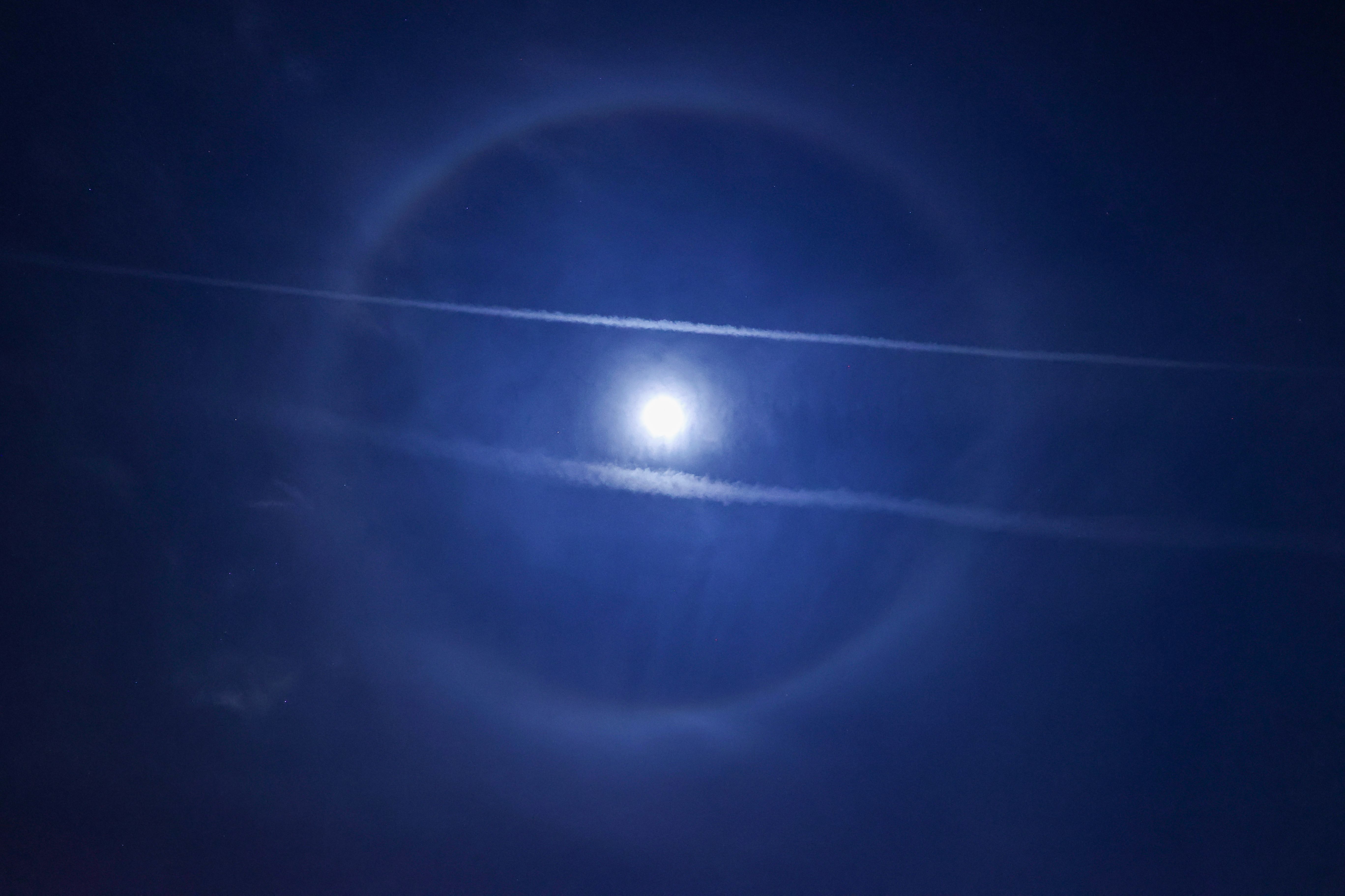 Halo Appears Around Final Full Moon Of Meteorological…
