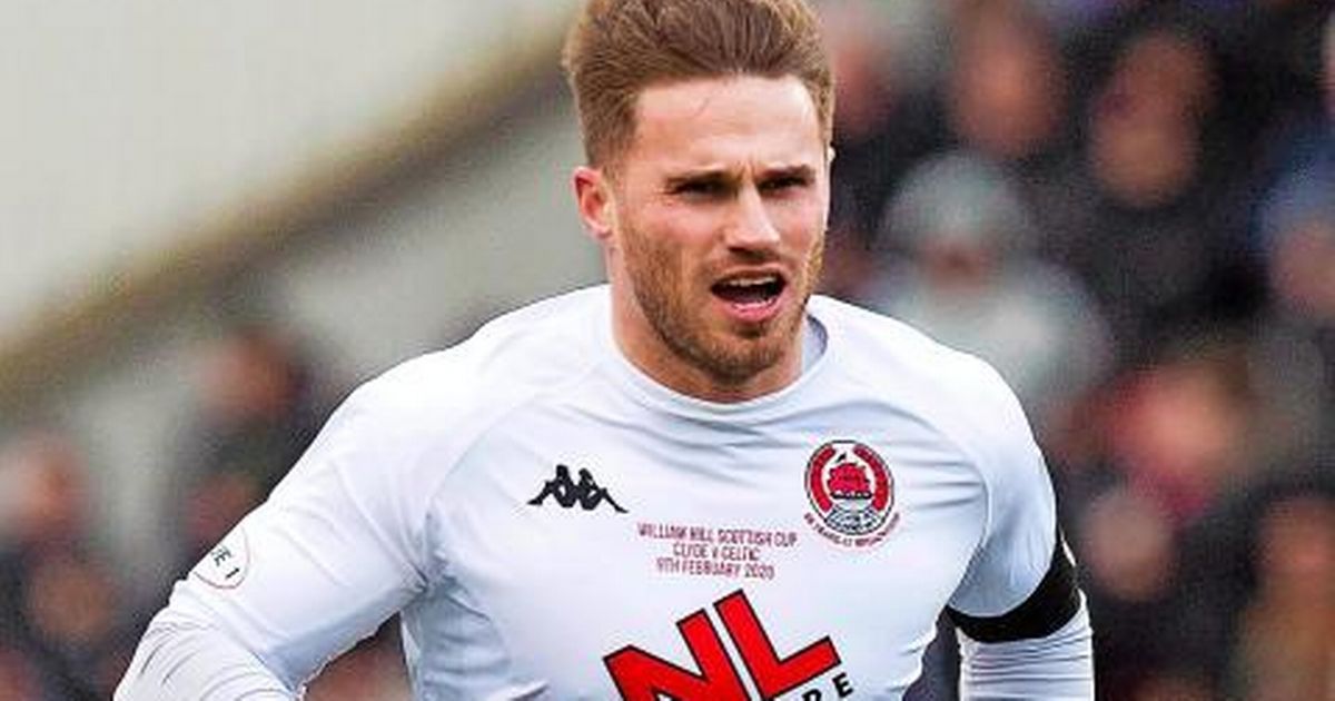 Footballer David Goodwillie appears for new club…