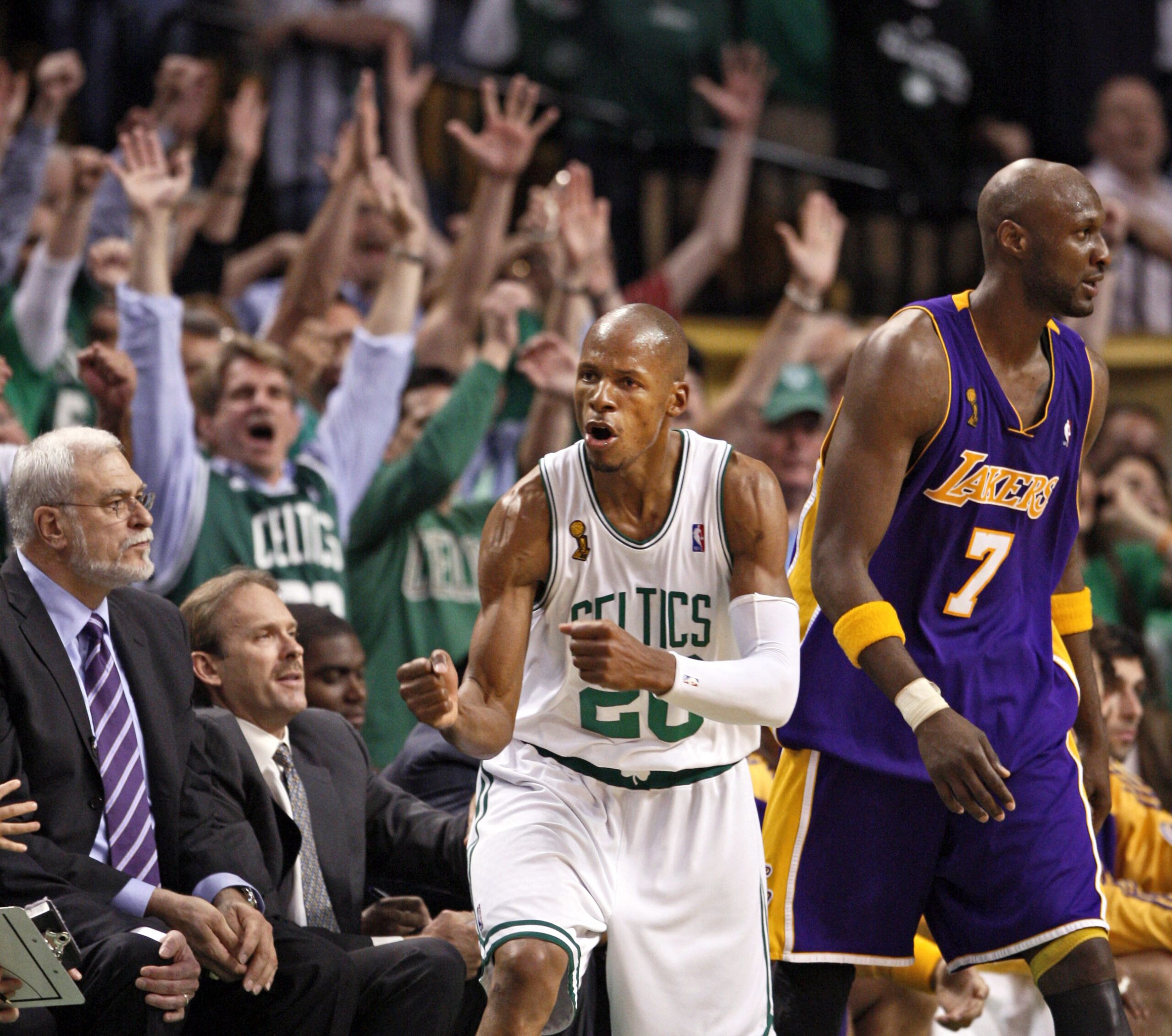 On this day: Ray Allen breaks 3-point record; Walter…