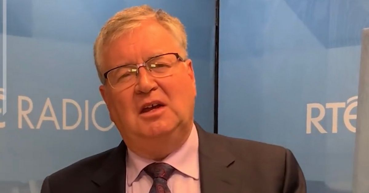 RTE's Joe Duffy hears neighbours row over Irish flag…