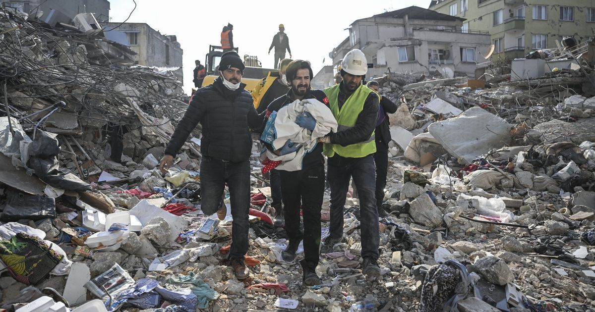 Teen pulled from earthquake rubble by Brit rescuers…