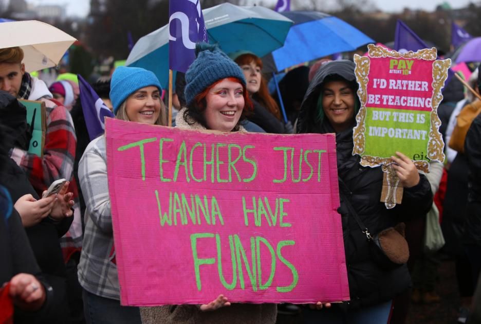 Improved pay offer for Scottish teachers expected…