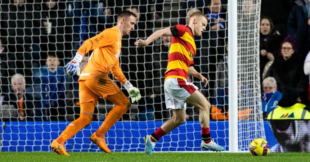 Charlie Nicholas brands Allan McGregor's Rangers…