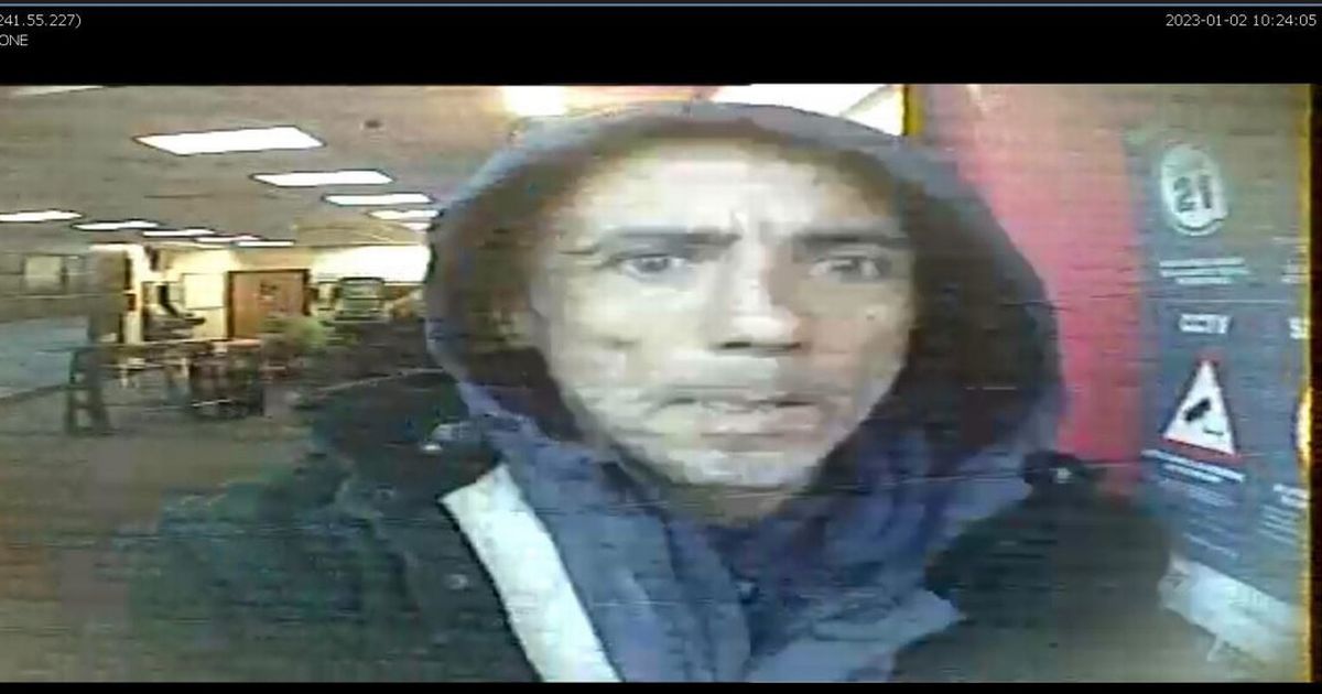 Robber pretended his arm was a shotgun and used…