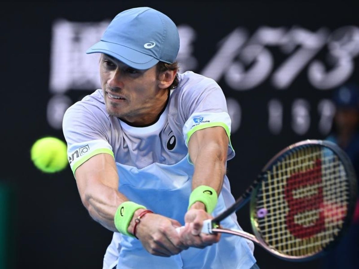 De Minaur rebounds from Open woe with win over Rublev