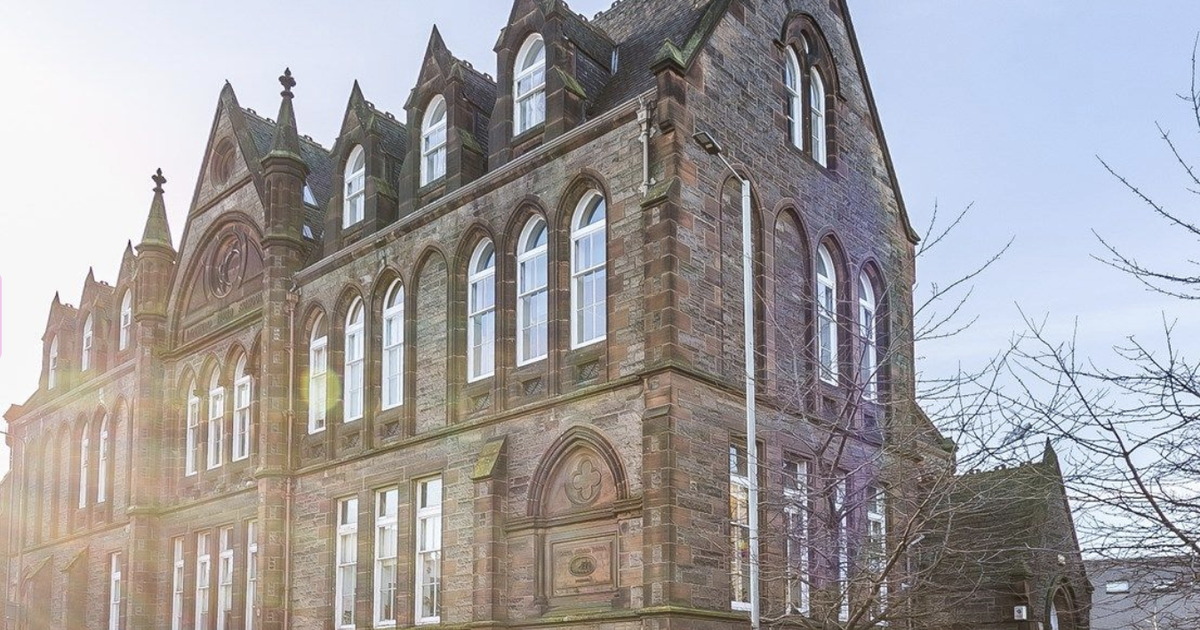Stunning Edinburgh flat in Victorian schoolhouse with…