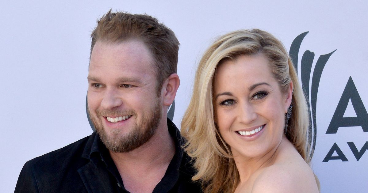 Kellie Pickler's husband Kyle Jacobs appeared happy in…