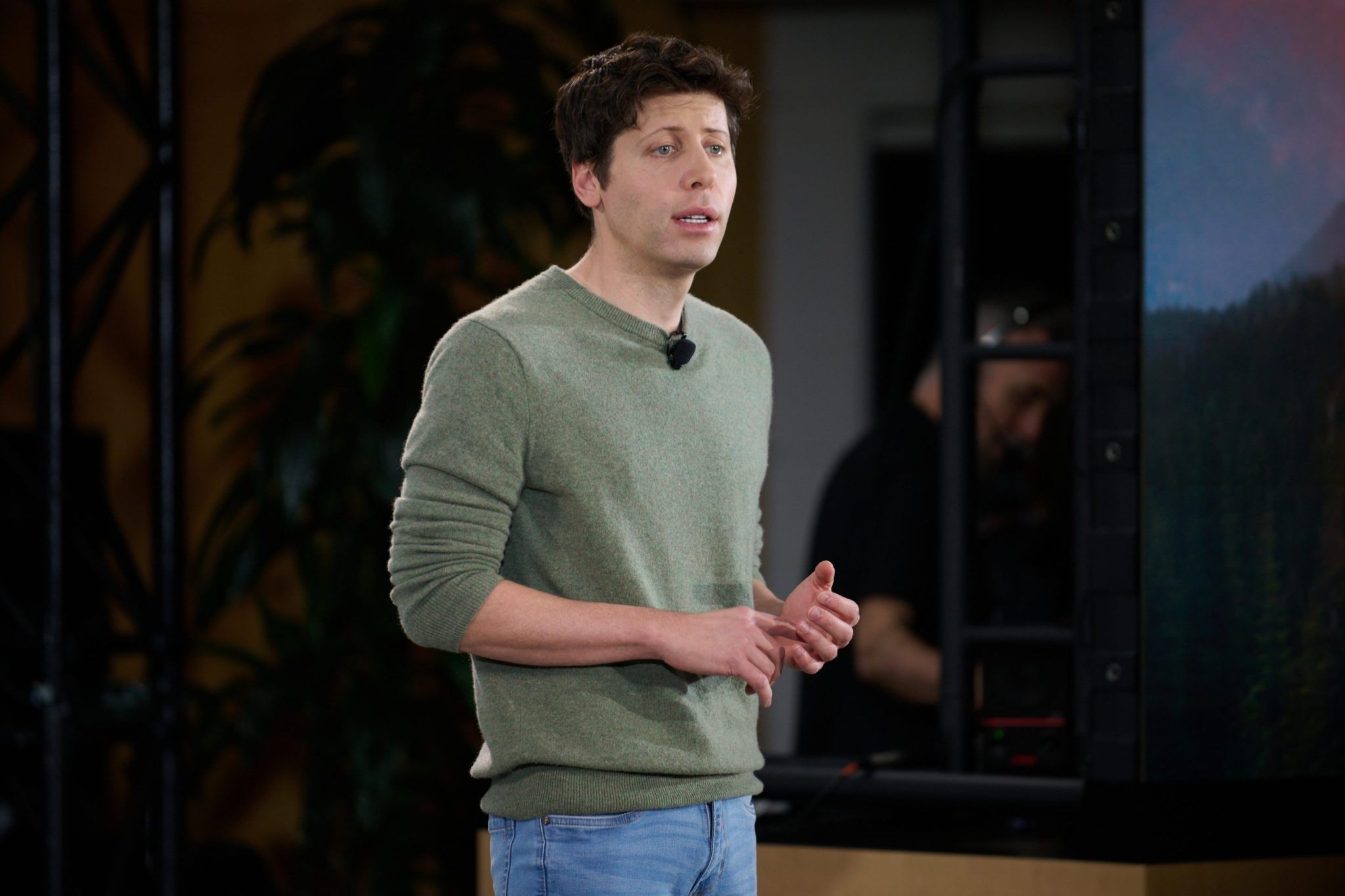 OpenAI CEO Sam Altman frets over ‘potentially scary’… OpenAI CEO Sam Altman frets over ‘potentially scary’…