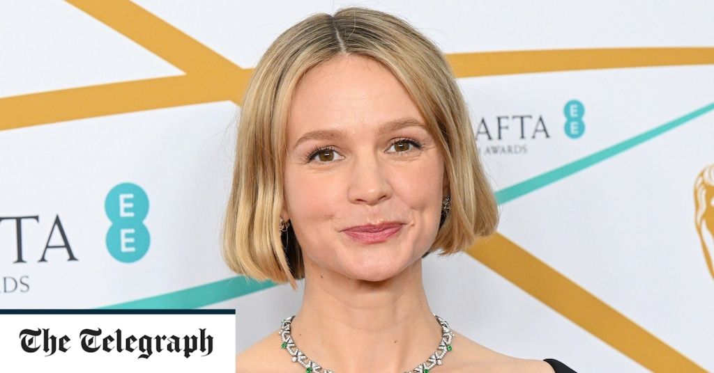 Carey Mulligan mistakenly named an award winner by a…