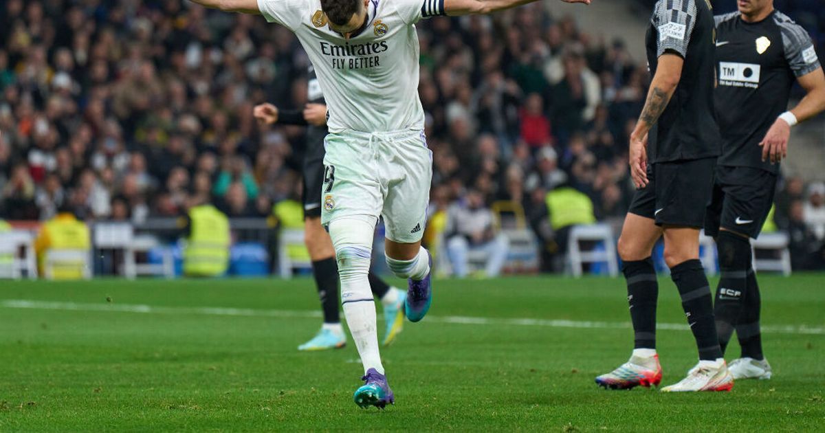 Karim Benzema injury update as Liverpool star walks…